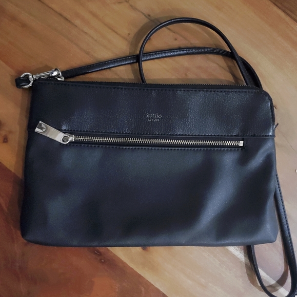 Tutilo | Bags | Tutilo Vegan Leather Crossbody Bag | Poshmark